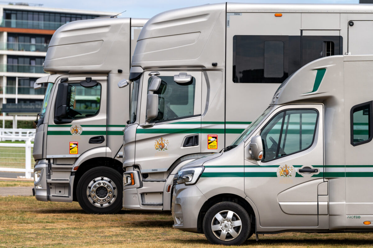Lambourn Race Transport – Trusted Worldwide Since 1930